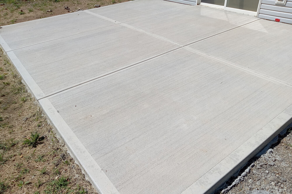 CEMENT VS CONCRETE: WHAT'S THE DIFFERENCE AND WHEN TO USE EACH
