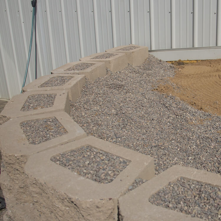 MM Concrete | Pea Gravel