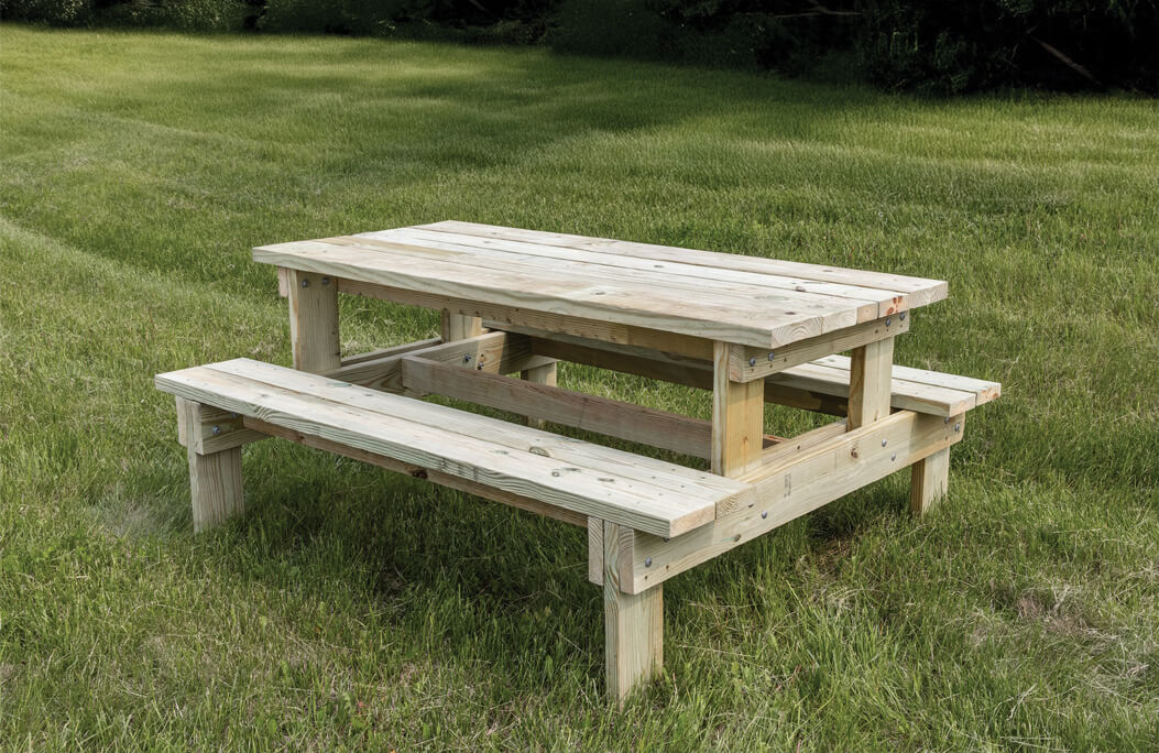 MM Project Center | AC2 Durable Picnic Table