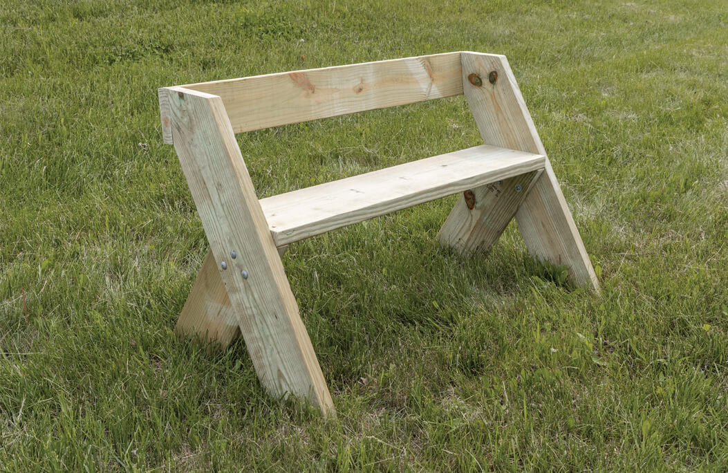 MM Project Center | Leopold Bench
